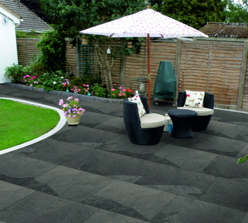 Mustang Black - Romanstone Paving in the UK